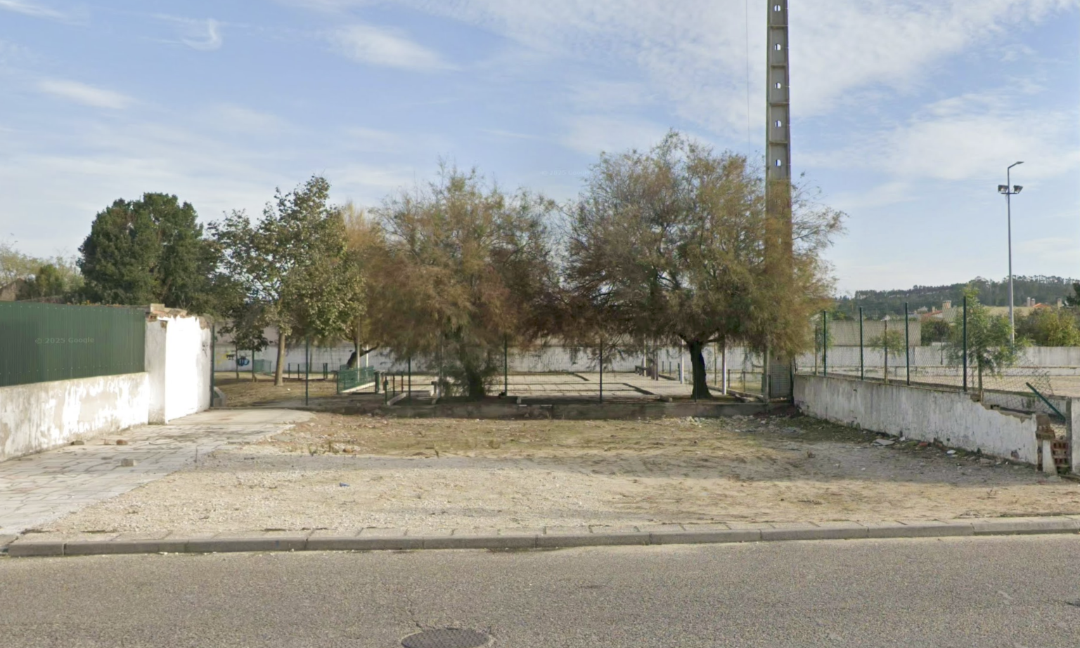 Câmara de Almeirim lança concurso público para novo parque infantil em ...
